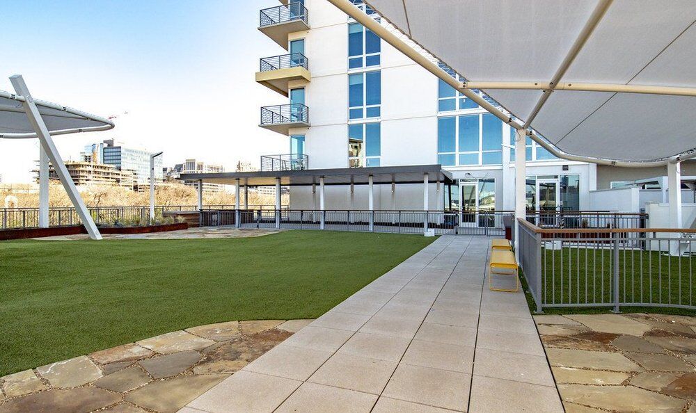 K9Grass: The Synthetic Grass for Dogs — ForeverLawn Texas